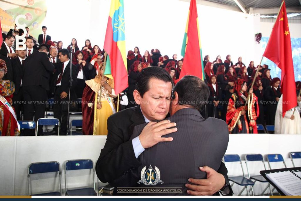 Bienvenida por el gran Apóstol en la col. Aarón Joaquín